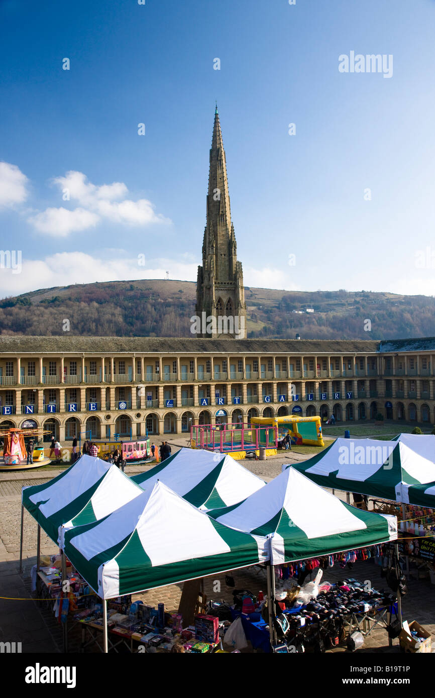 Piece hall halifax hi-res stock photography and images - Alamy