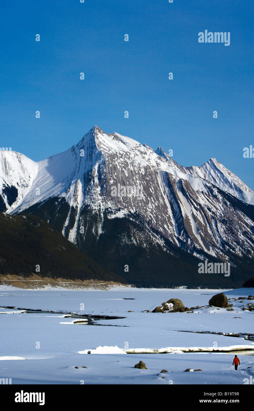 Medicine lake, Maligne range, Jasper National Park, Alberta, Canada ...