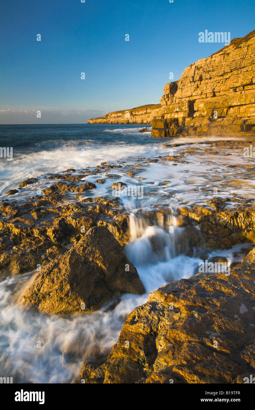 Seacombe cliffs hi-res stock photography and images - Alamy