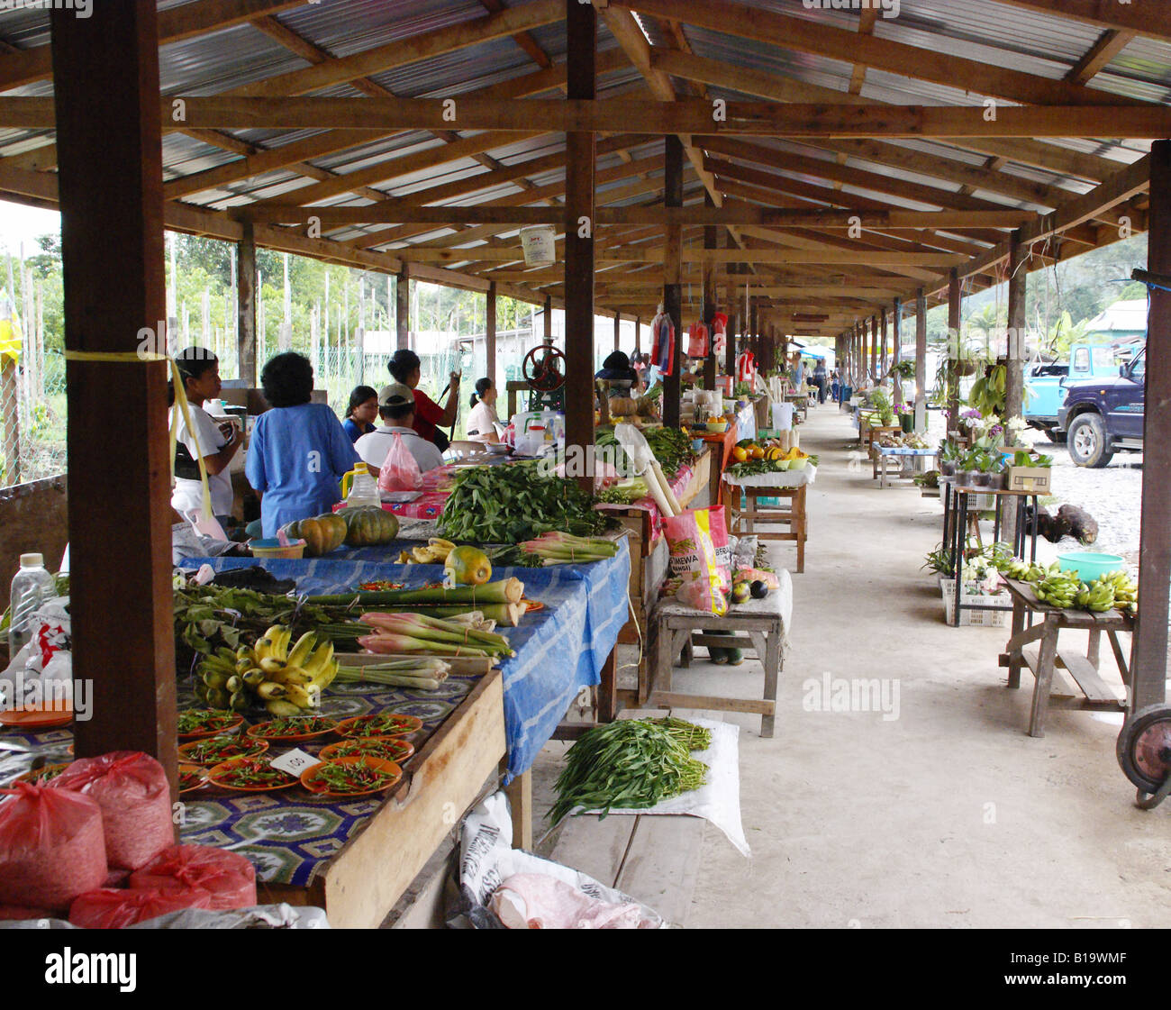 Roadside produce market hi-res stock photography and images - Alamy