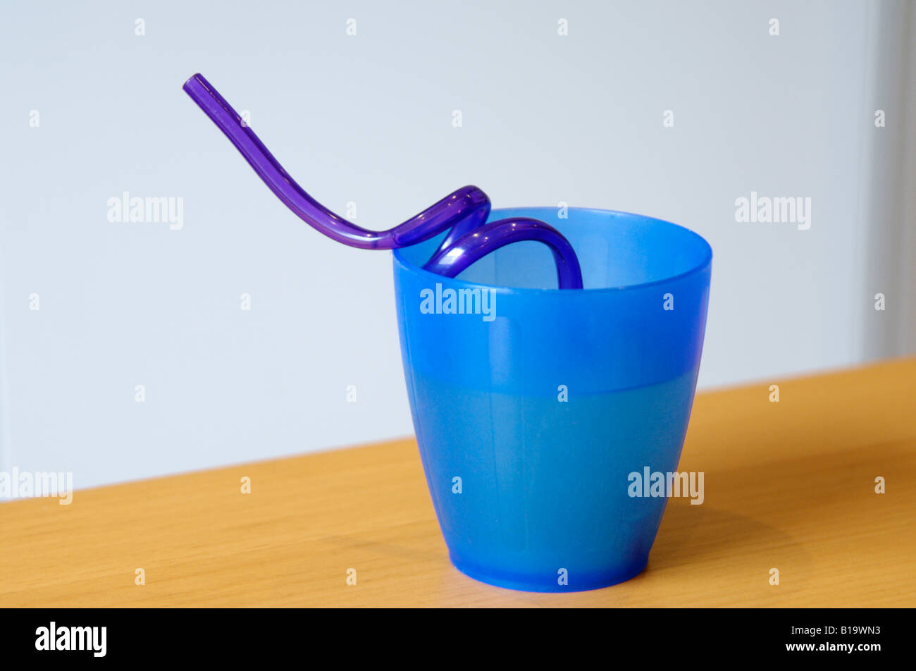 Twirly straw hi-res stock photography and images - Alamy