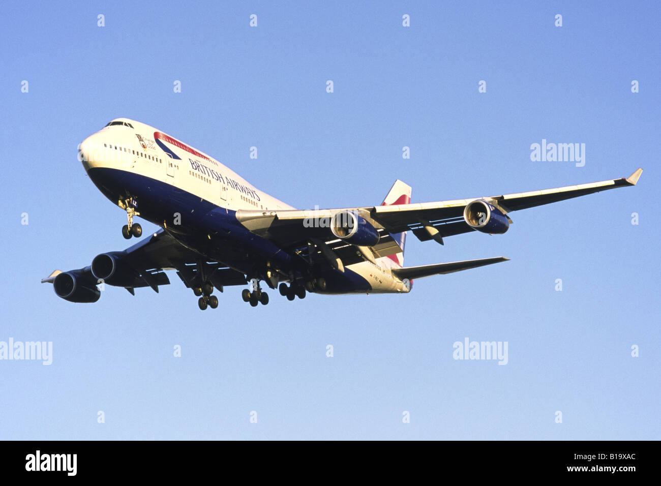 Boeing 747 operated by British Airways on approach to Heathrow Airport ...