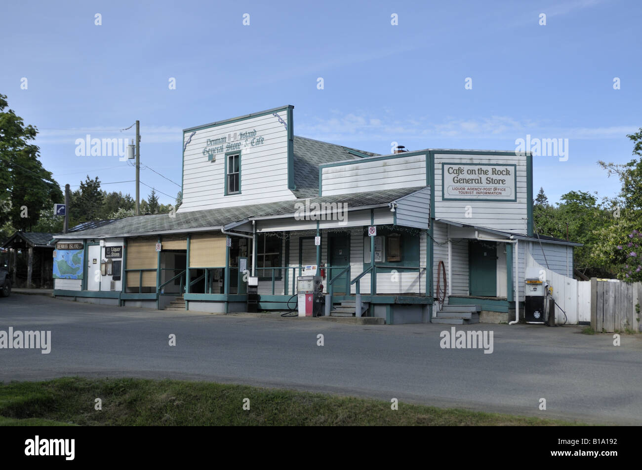 Food hub community centre hi-res stock photography and images - Alamy