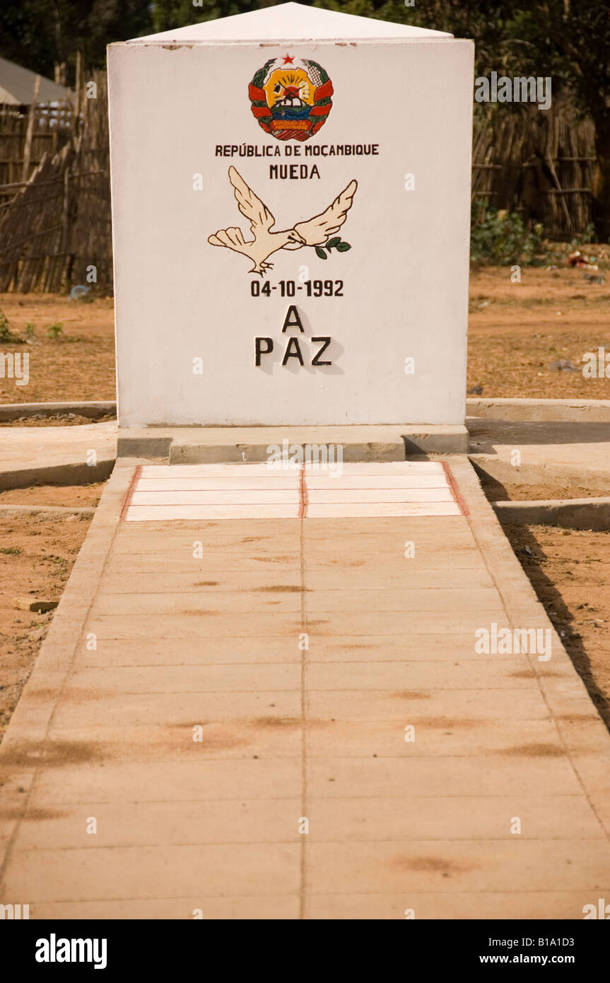 Mozambican civil war hi-res stock photography and images - Alamy