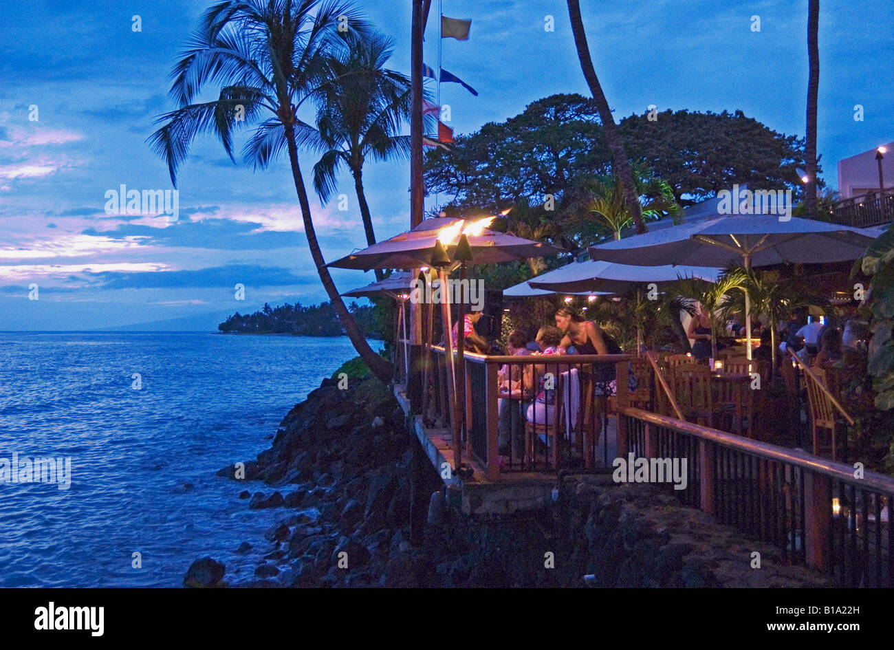 Waterfront dining at sunset at Kimos Restaurant on Front Street Lahaina ...