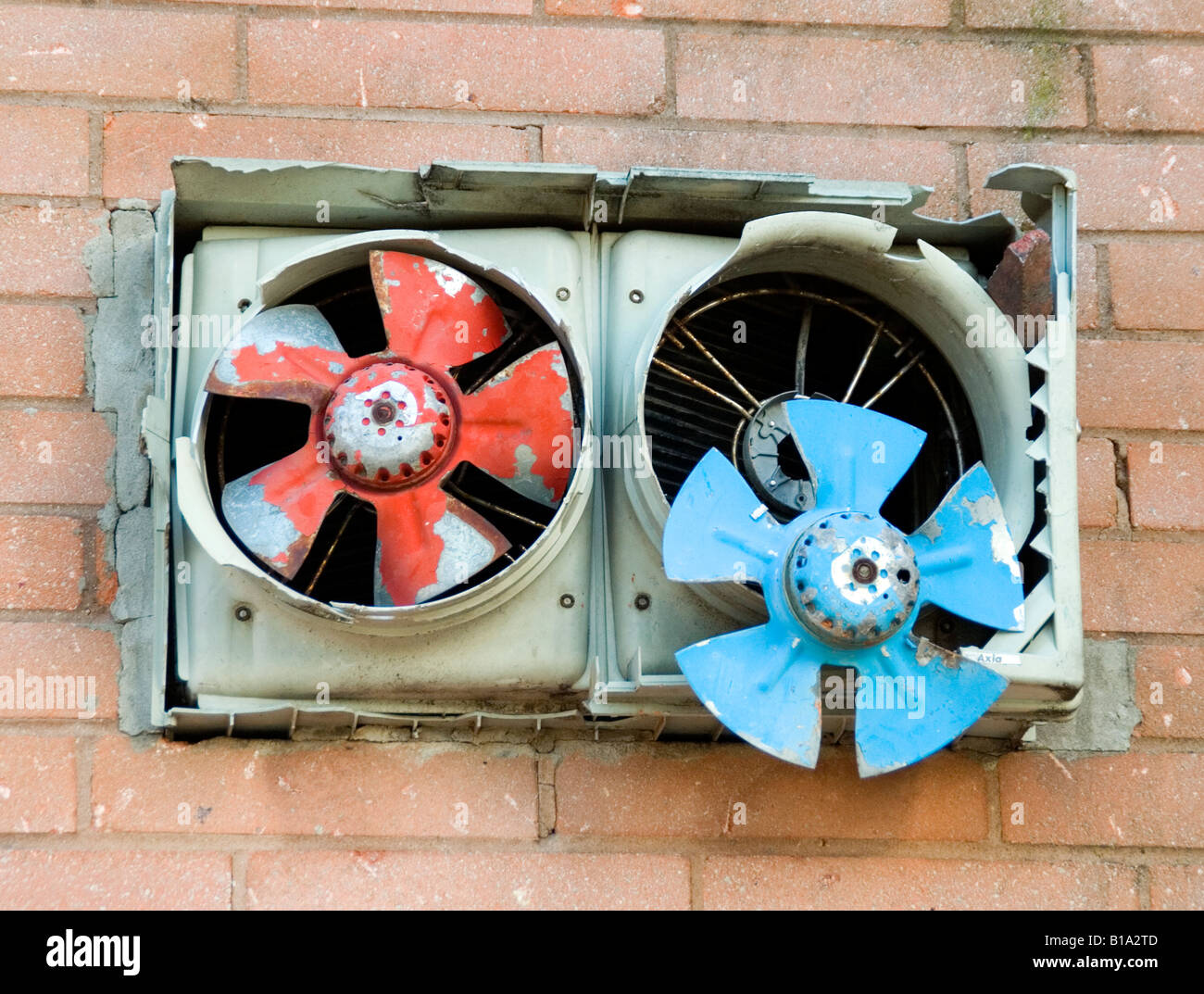 Duct work fans hi-res stock photography and images - Alamy
