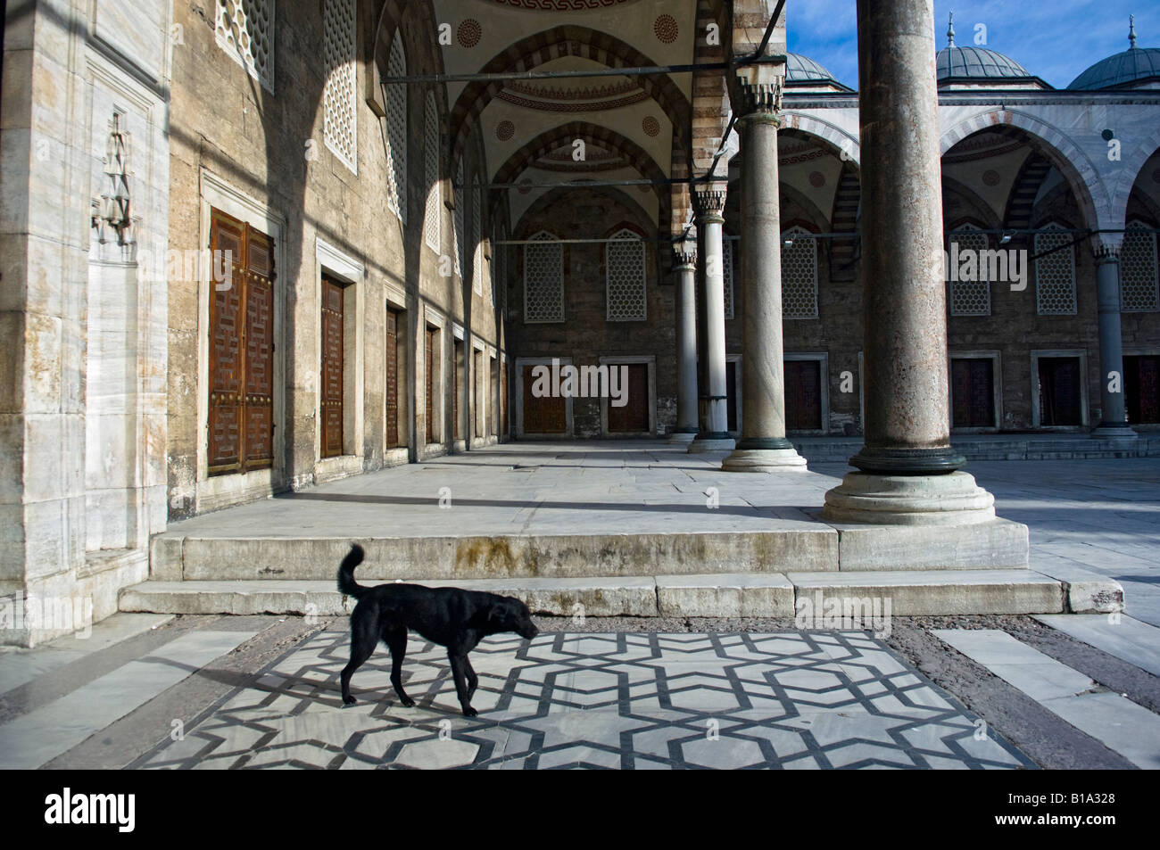 Courtyard of the Sultan Ahmed Mosque or Blue Mosque. Istanbul, Turkey ...