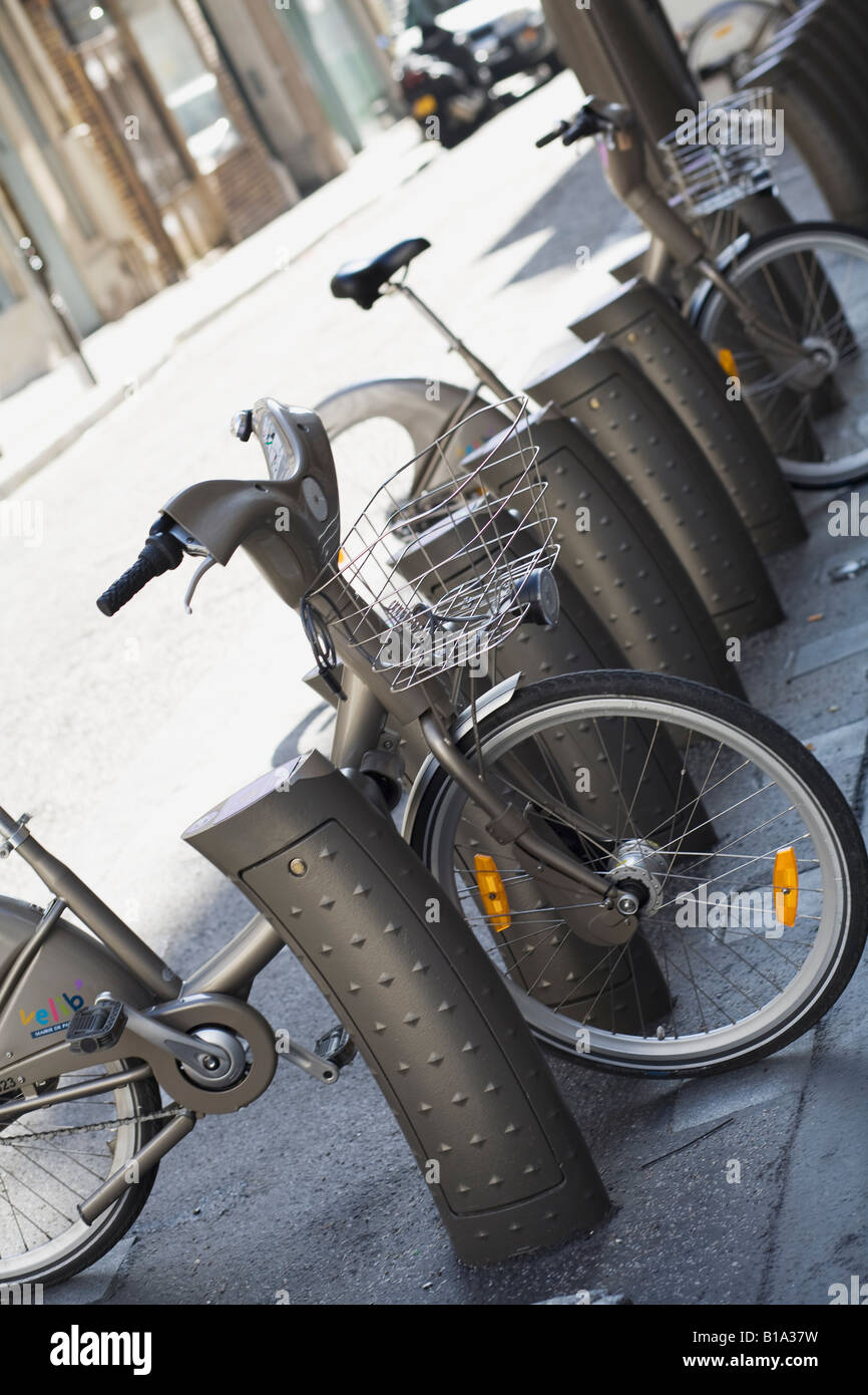Velib Bike share bikes Stock Photo - Alamy