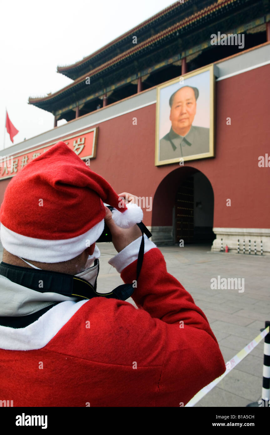 foreign and Chinese residents dressed up as Santa on Christmas Day ...