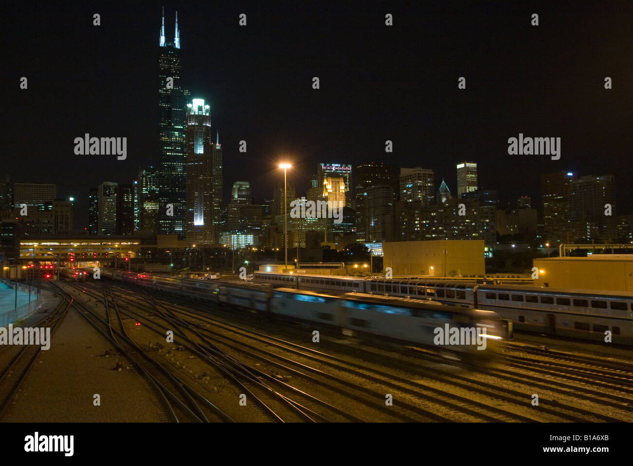 Chicago amtrak hi-res stock photography and images - Alamy