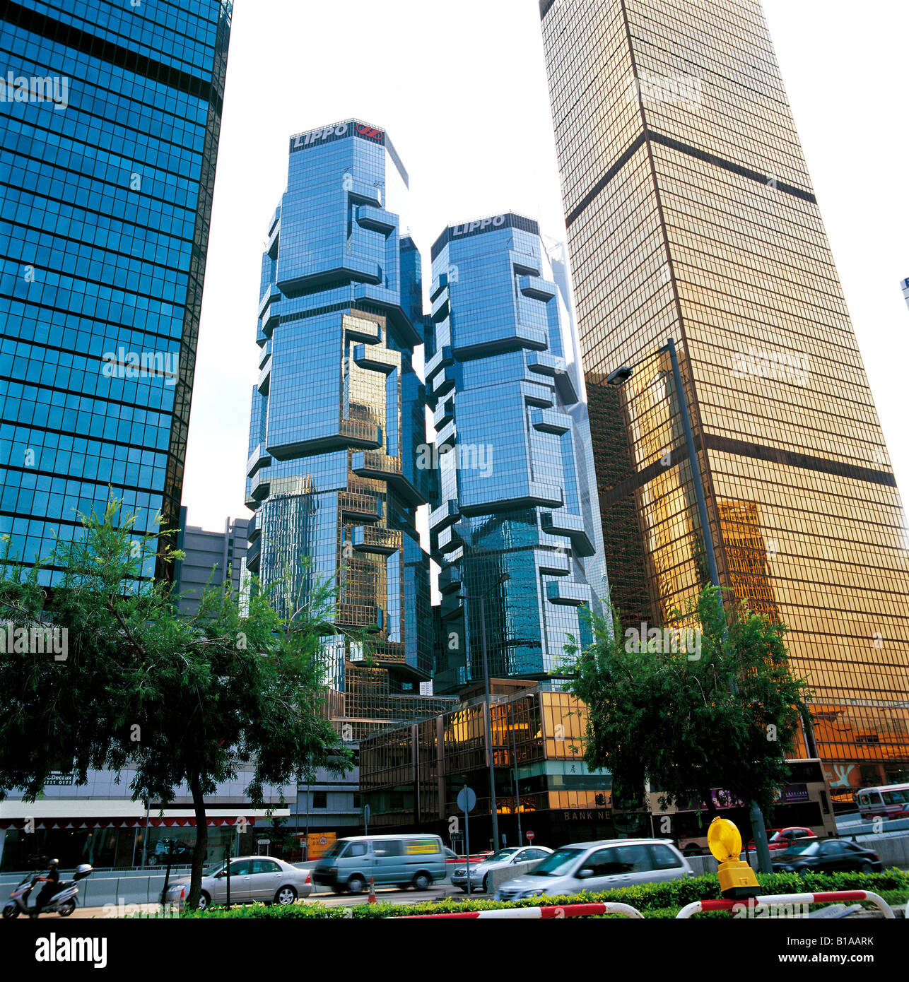 sculpture at Golden Bauhinia Square,Hongkong,China Stock Photo - Alamy