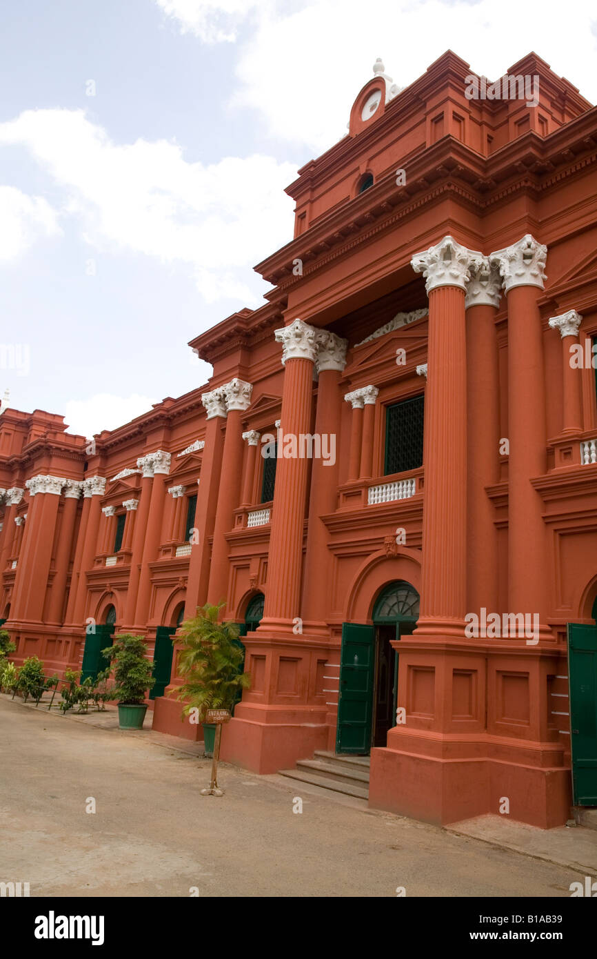 The red classical architecture facade of the Government Museum in ...
