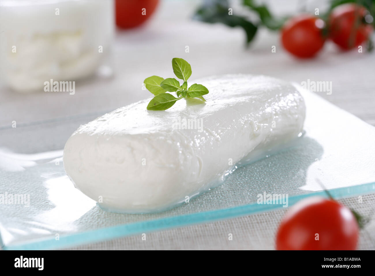 Mozarela hi-res stock photography and images - Alamy