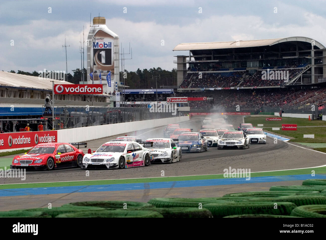Dtm racing hi-res stock photography and images - Alamy