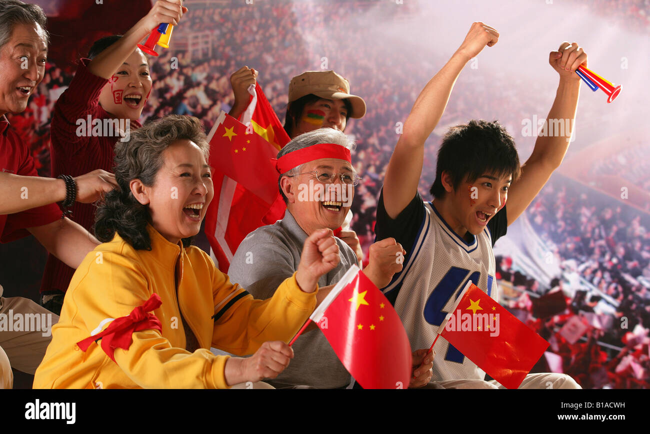 crowd cheering in stadium Stock Photo - Alamy