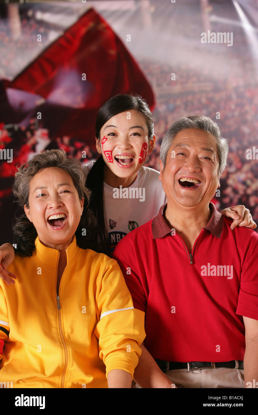 crowd cheering in stadium Stock Photo - Alamy