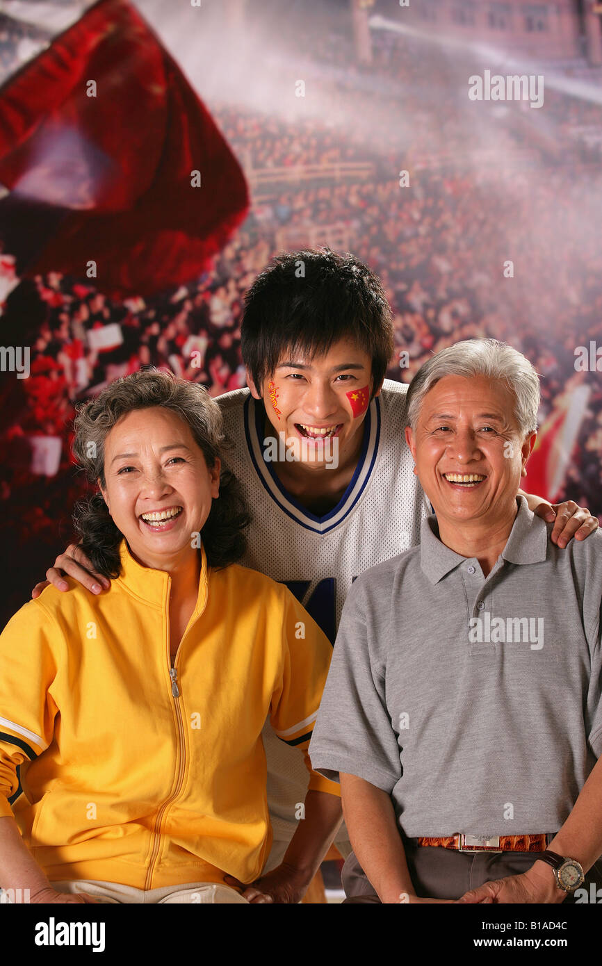 family in stadium and cheering Stock Photo - Alamy
