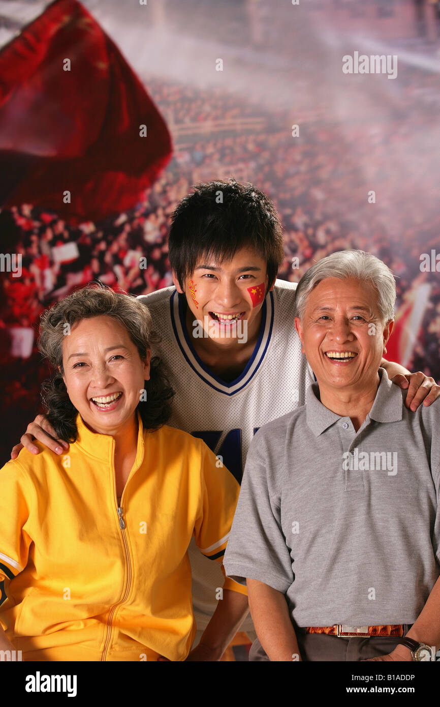 family in stadium and cheering Stock Photo - Alamy