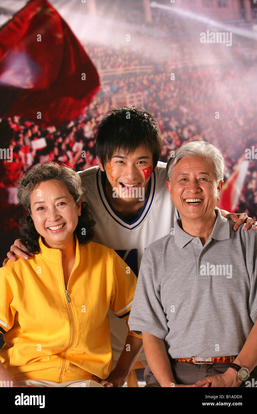 family in stadium and cheering Stock Photo - Alamy