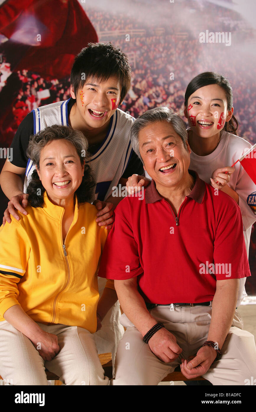 family in stadium and cheering Stock Photo - Alamy