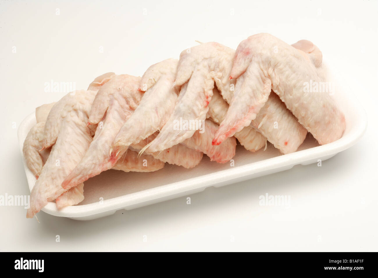 Fresh chicken wings Stock Photo - Alamy