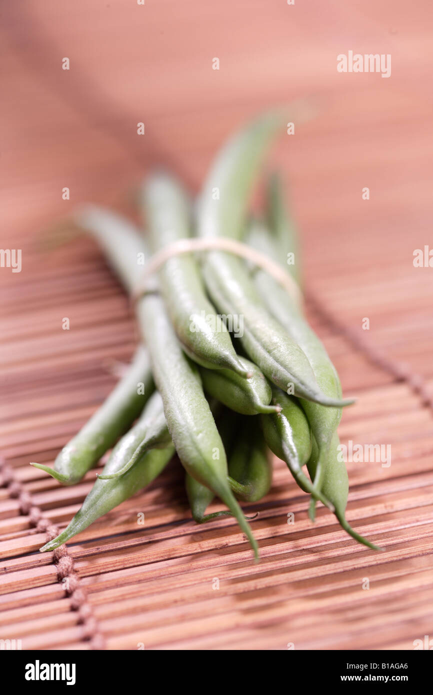 Uncooked fine beans hi-res stock photography and images - Alamy