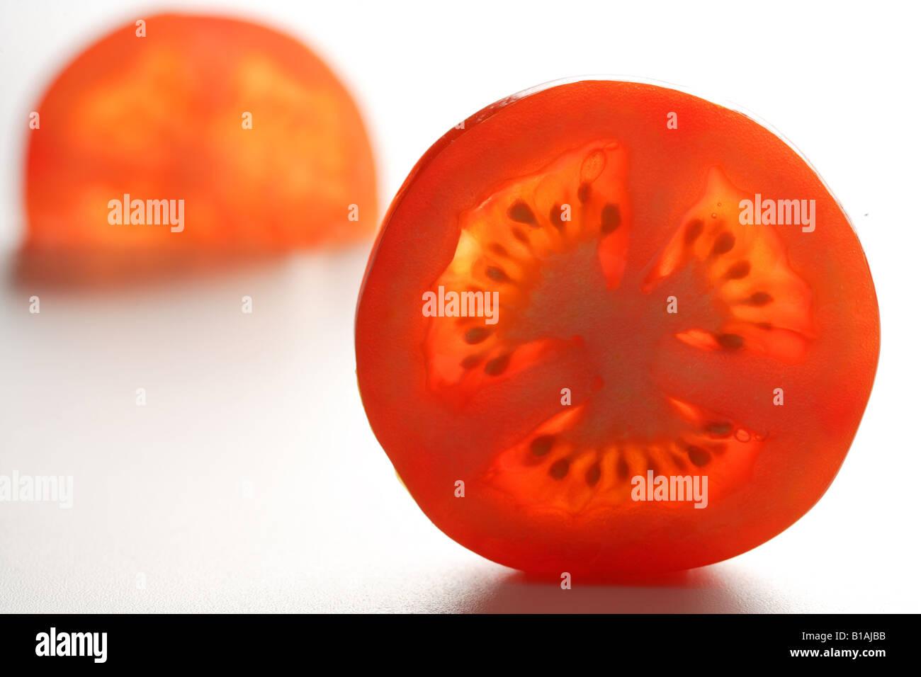 One slice of tomato texture Stock Photo - Alamy