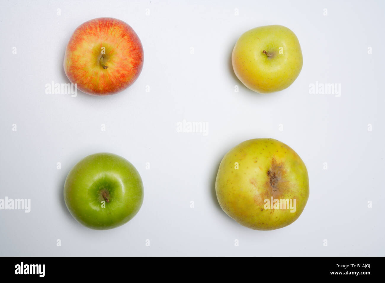 Golden pippin apple hi-res stock photography and images - Alamy