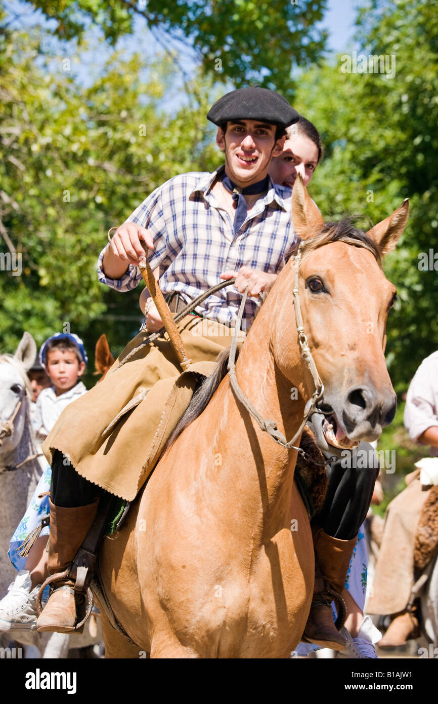 gaucho cowboy cow-boy tradition costume dress Stock Photo - Alamy