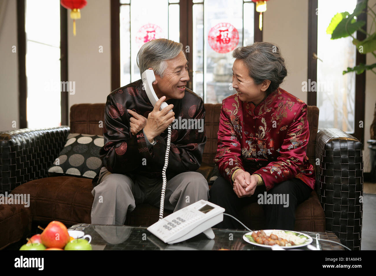 Chinese mature couple making chinese hi-res stock photography and ...
