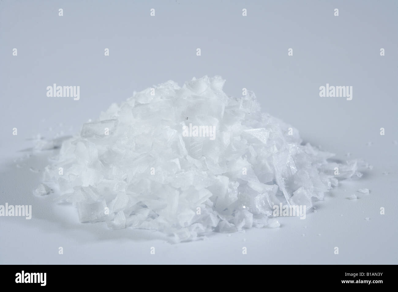 Flaky sea salt hi-res stock photography and images - Alamy