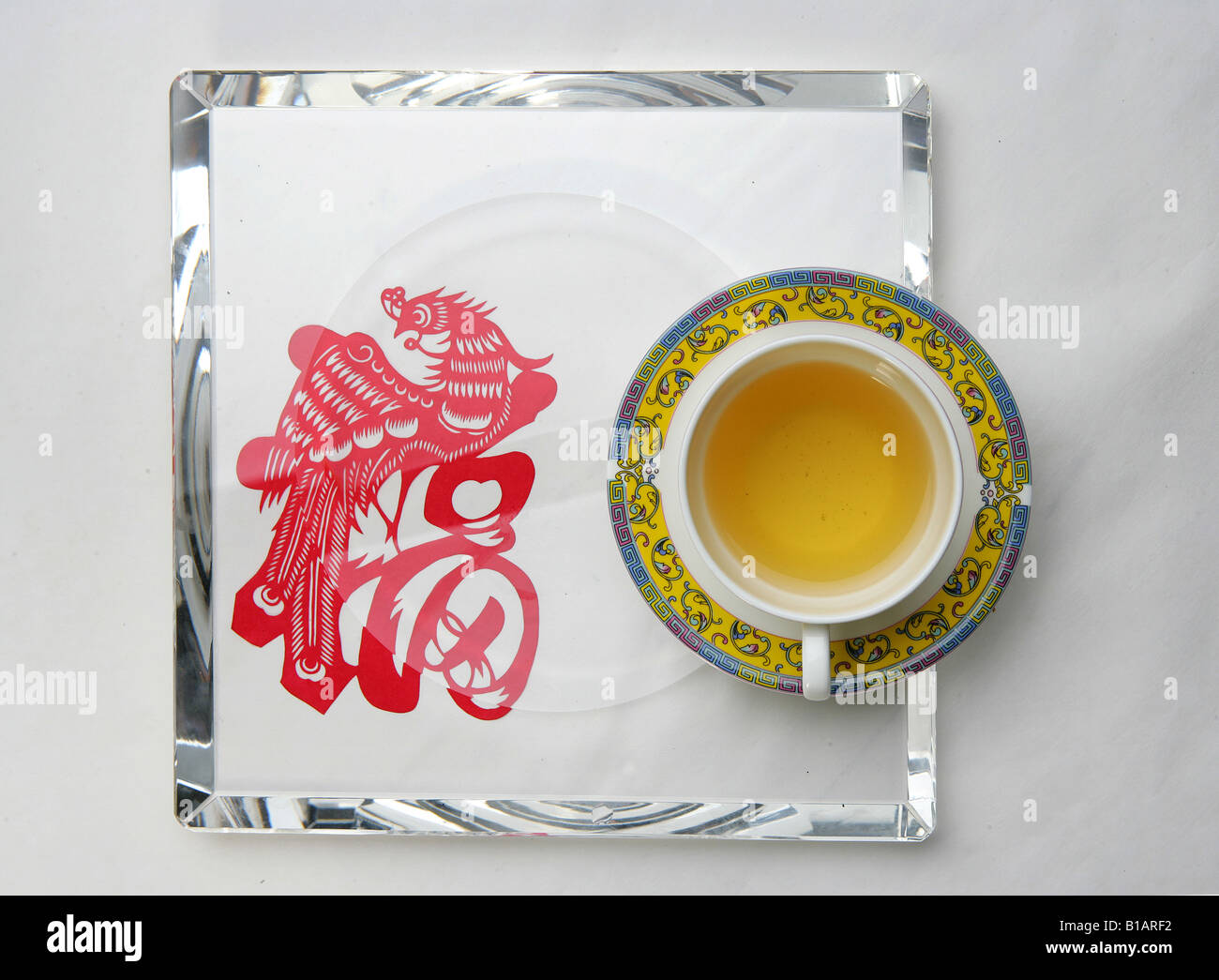 teacup and Chinese paper cut Stock Photo - Alamy