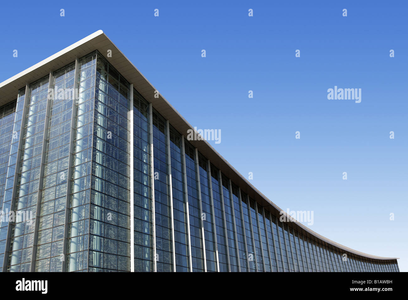 Fencing hall hi-res stock photography and images - Alamy