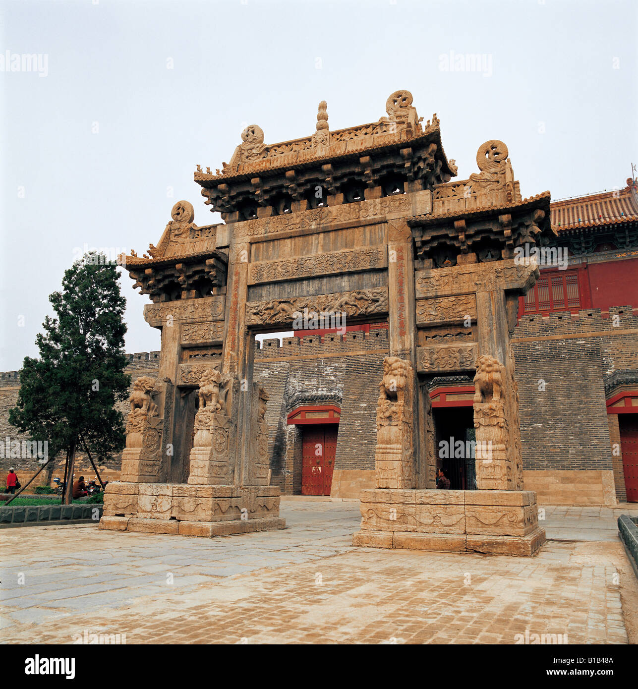 Stone torii hi-res stock photography and images - Alamy