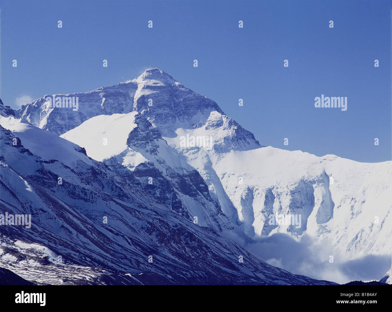 Chinese everest hi-res stock photography and images - Alamy