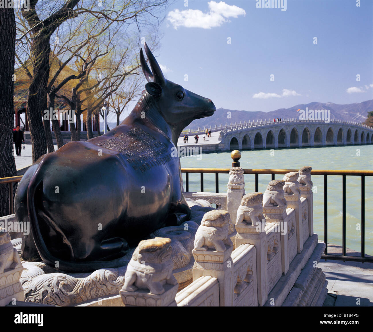 Bronze ox in summer palace hi-res stock photography and images - Alamy