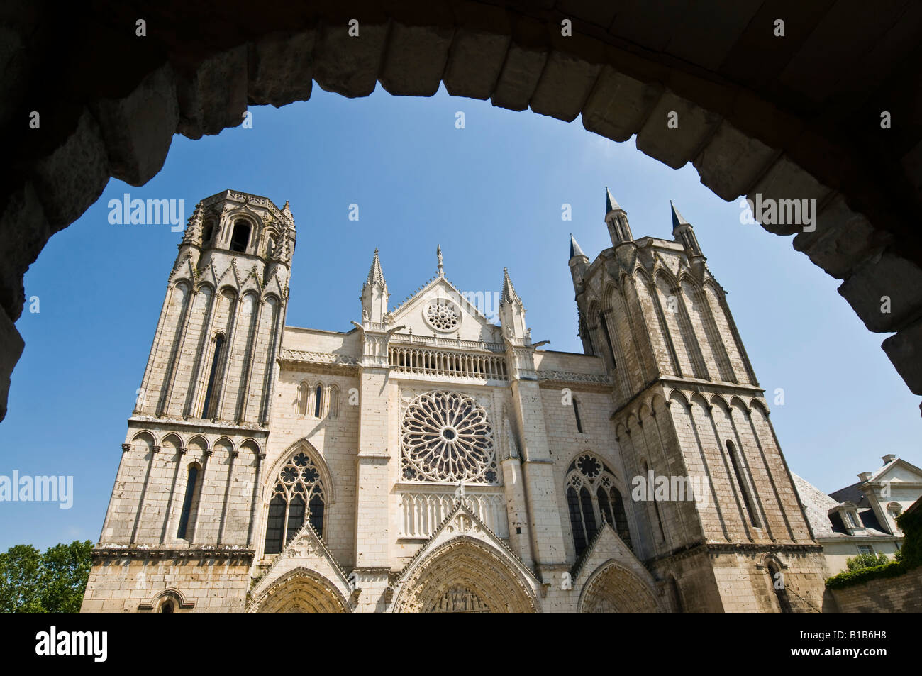 12-13th century St.Pierre Cathedral, Poitiers, Vienne, France Stock ...