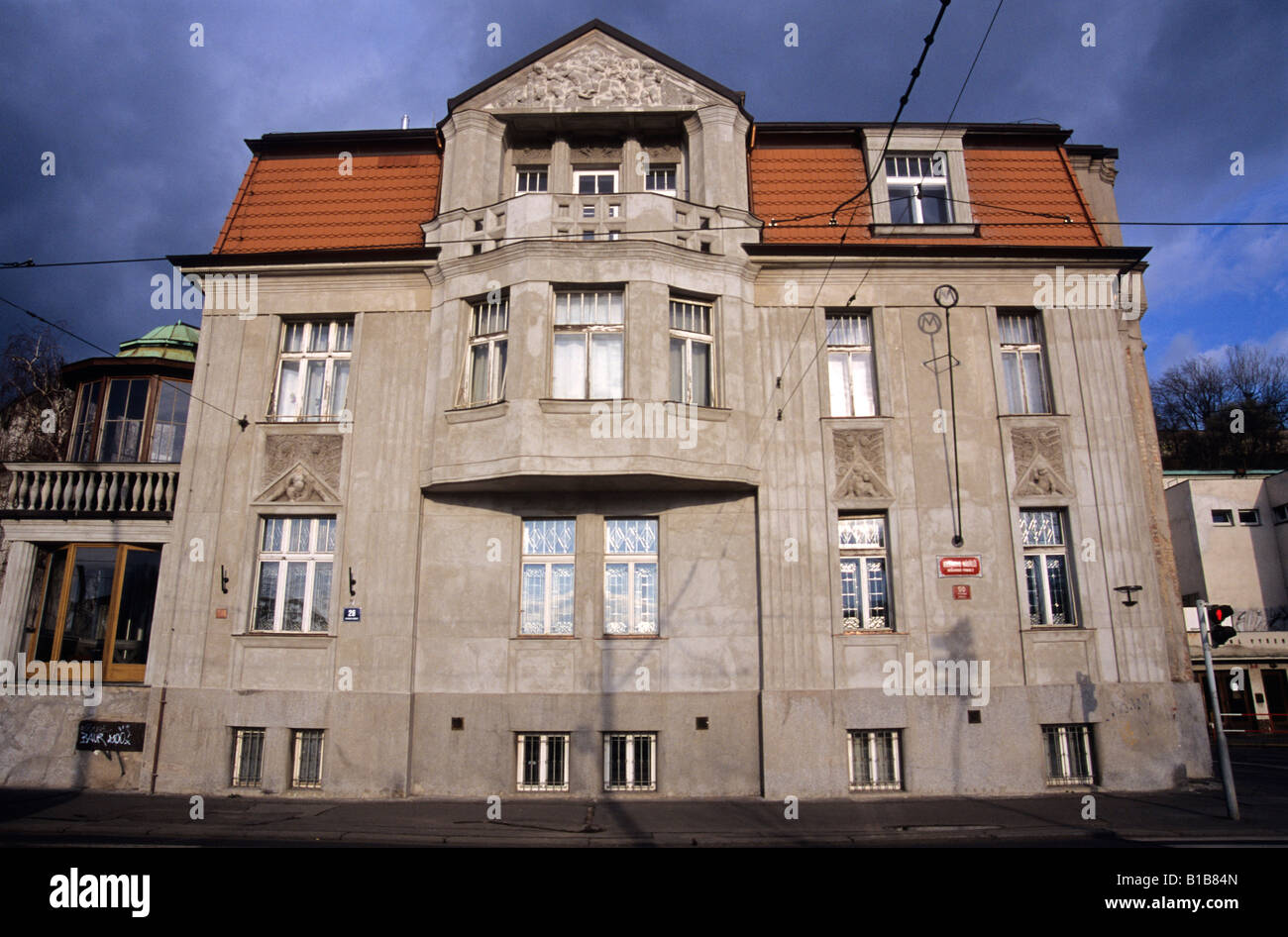 Cubist Architecture Stock Photos & Cubist Architecture Stock Images - Alamy