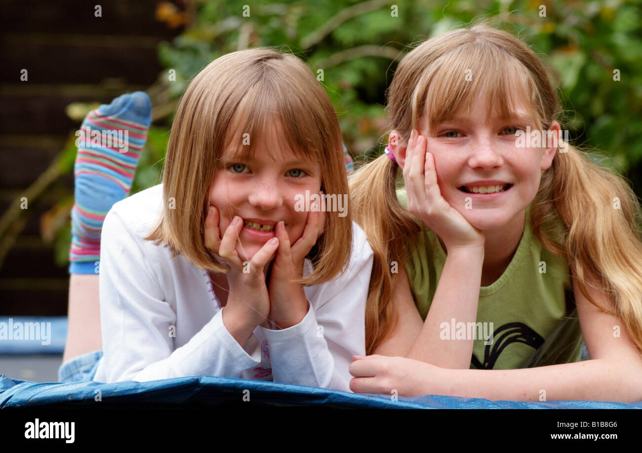 Portrait picture of two young girls Stock Photo - Alamy