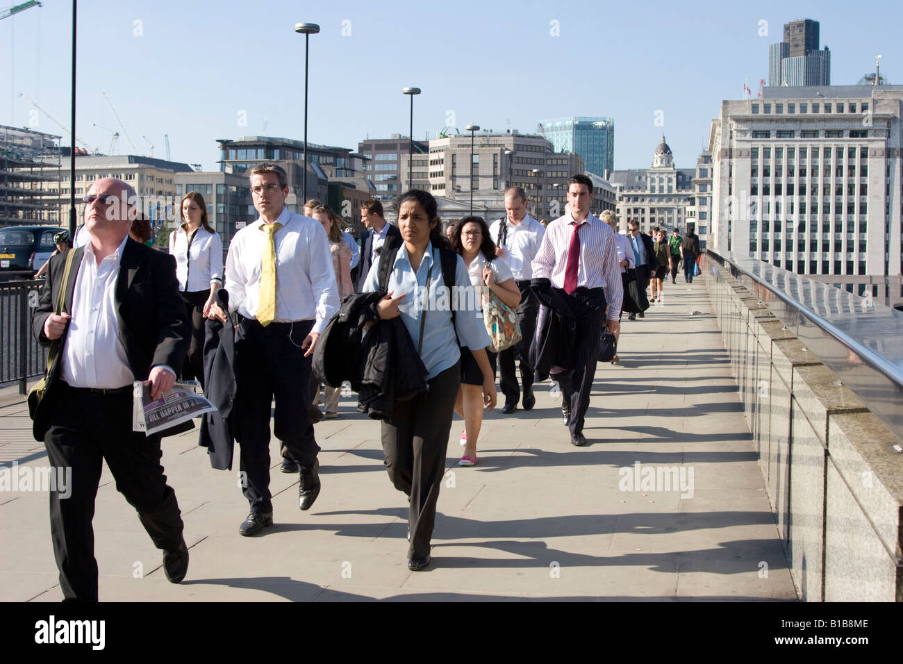 Evening Rush Hour - London Bridge - City of London Stock Photo - Alamy