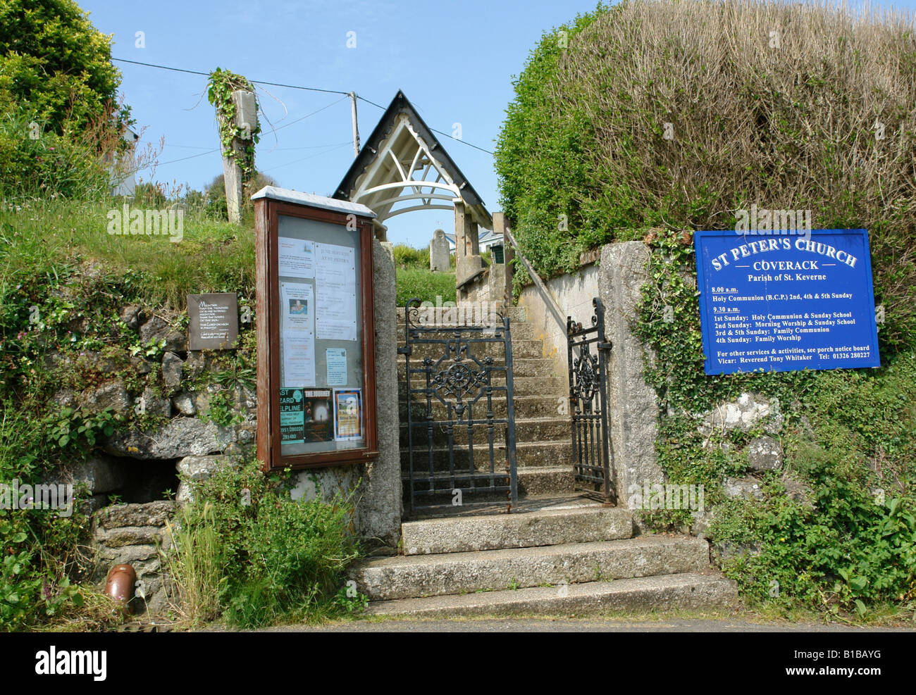 Coverack church High Resolution Stock Photography and Images - Alamy