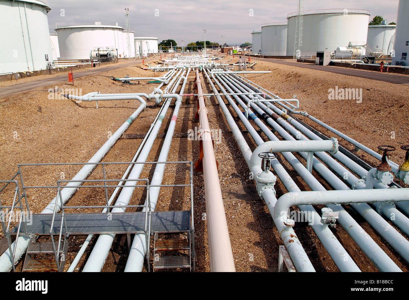 Oil pipelines in a fuel farm Stock Photo - Alamy