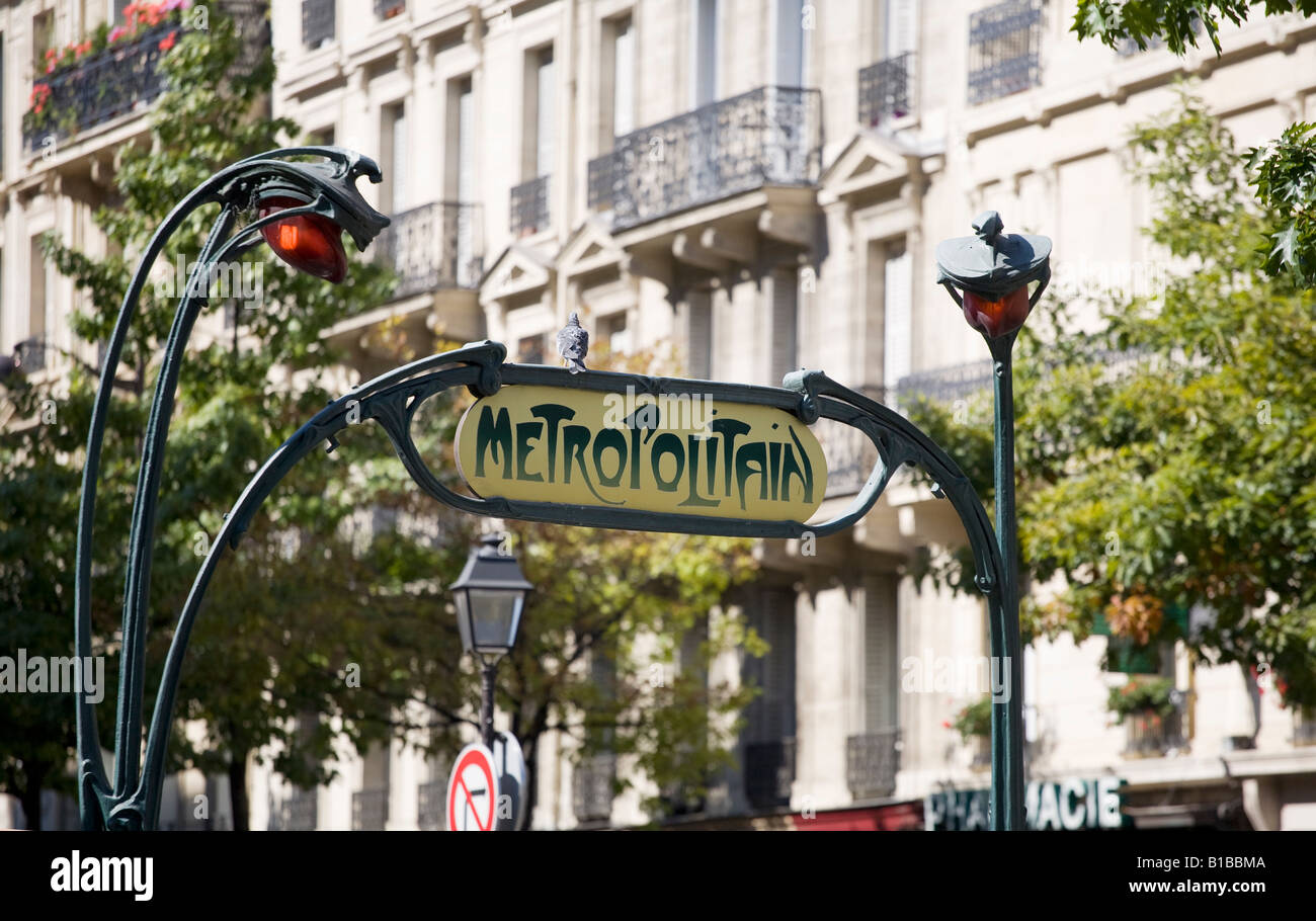 Paris subway station sign Stock Photo - Alamy