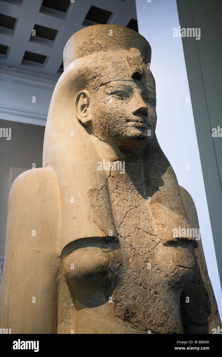 british museum egyptian england london statues Stock Photo - Alamy