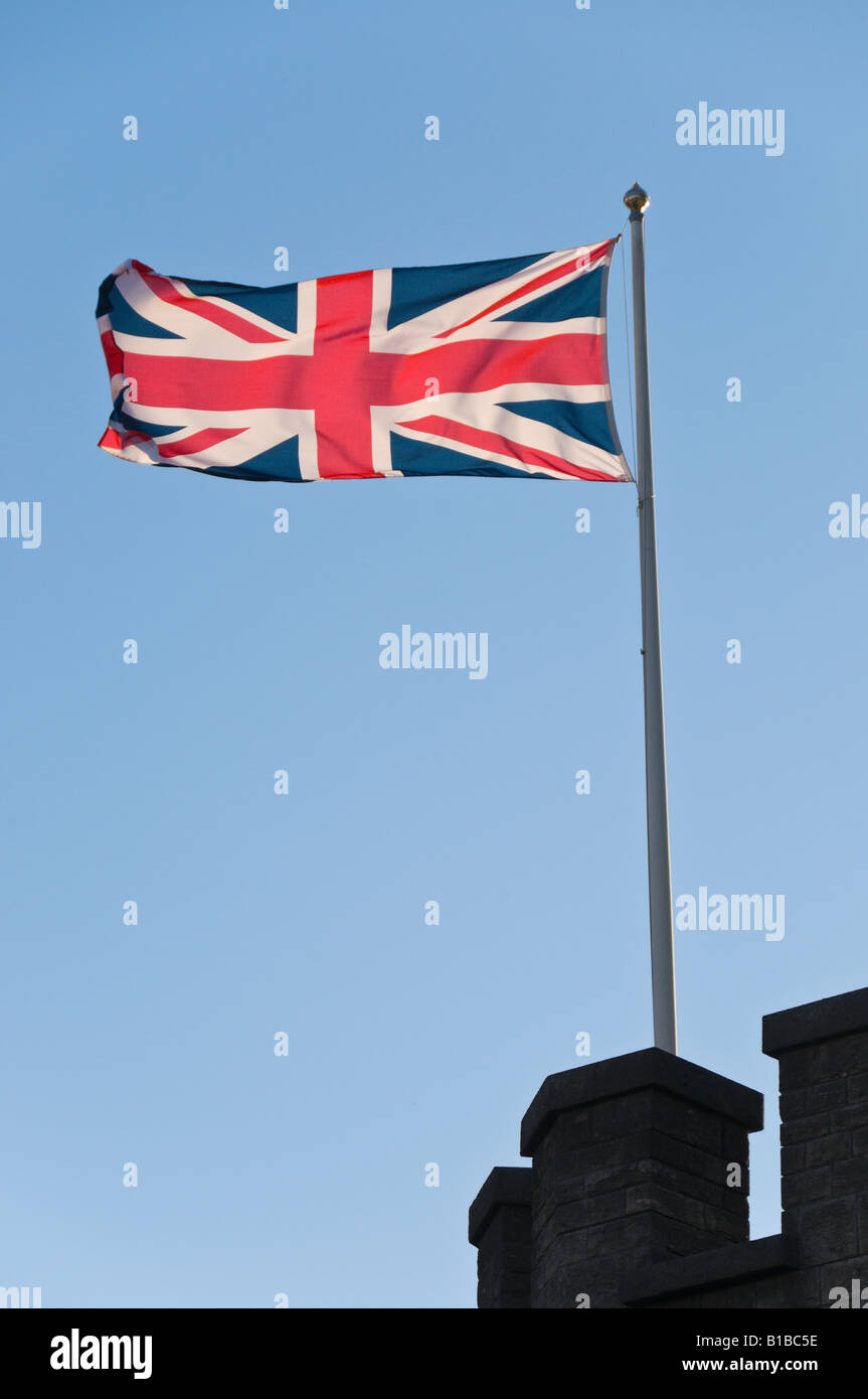 Union jack flag pole hi-res stock photography and images - Alamy