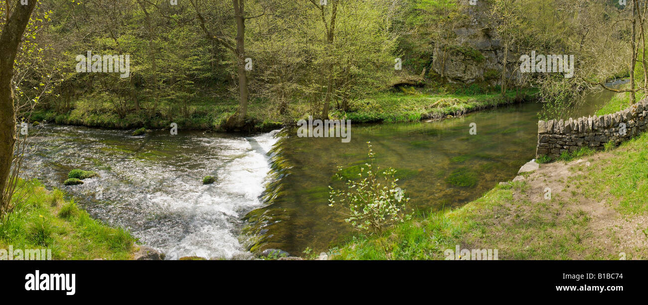 river dove dovedale peak district national park derbyshire ...
