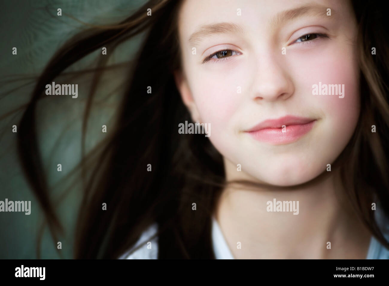 Young girl's face Stock Photo - Alamy