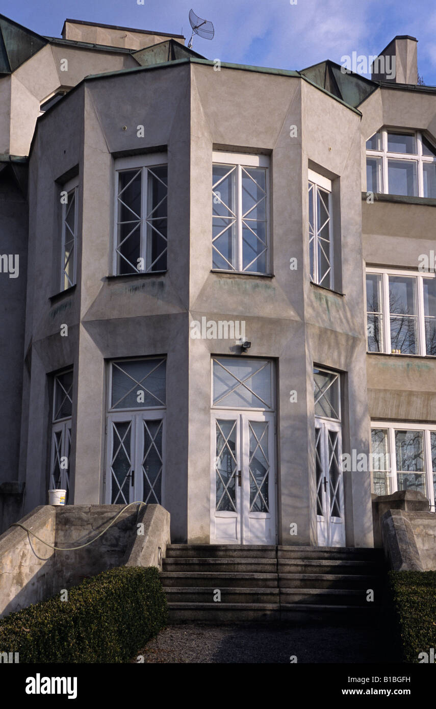 Cubist House, Prague, Czech Republic Stock Photo - Alamy