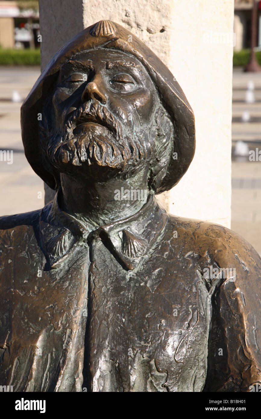 Camino pilgrim statue leon hi-res stock photography and images - Alamy