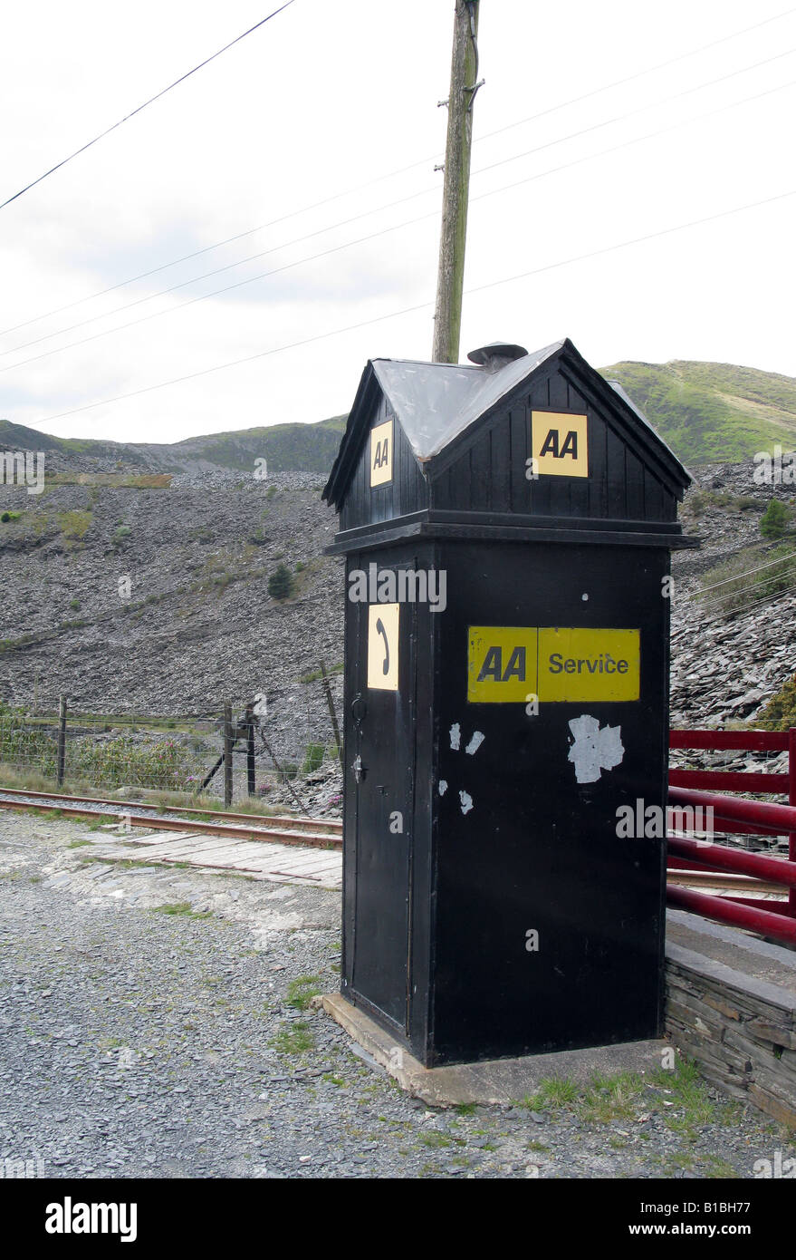 Old automobile association telephone box hi-res stock photography and ...